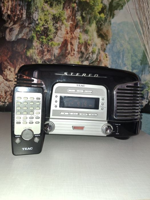 Radio cd.Teac cu telecomanda Iasi • OLX.ro