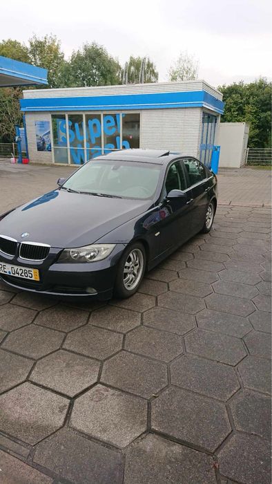 B M W 320 i 2008 Braila • OLX.ro