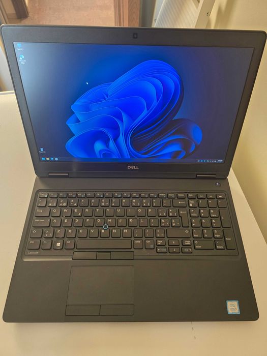 Laptop Dell Latitude 5580 i5-7200U, SSD 256GB, 8GB RAM, Full HD Iasi • OLX.ro
