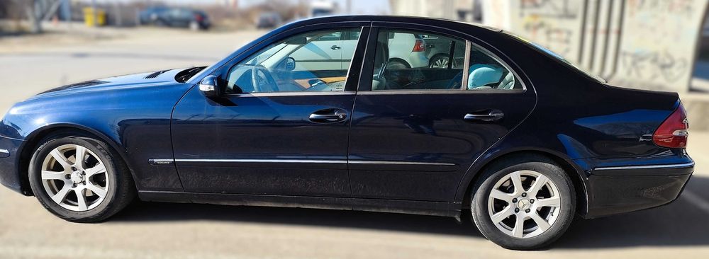 Mercedes E Class W211 Sacalaz • OLX.ro