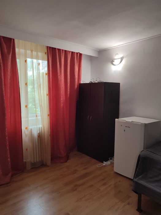 Garsoniera Piata Unirii Iasi • OLX.ro