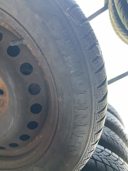 Anvelope de iarna 215 55 R16 Semperit Nicolae Balcescu • OLX.ro