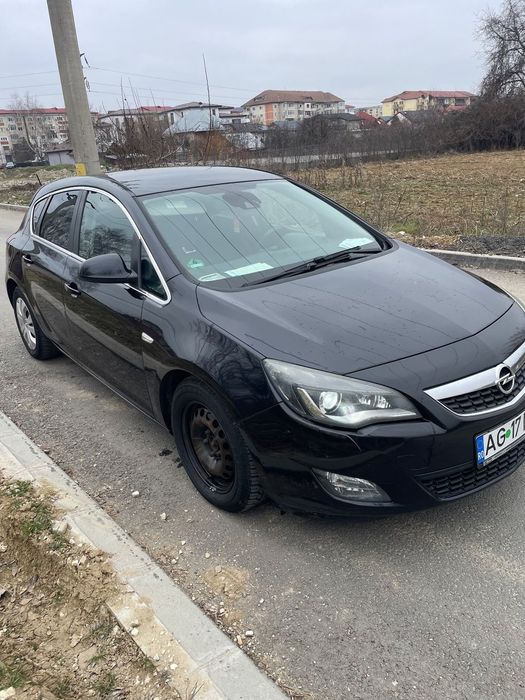 Opel Astra Vand Opel astea j Pitesti • OLX.ro