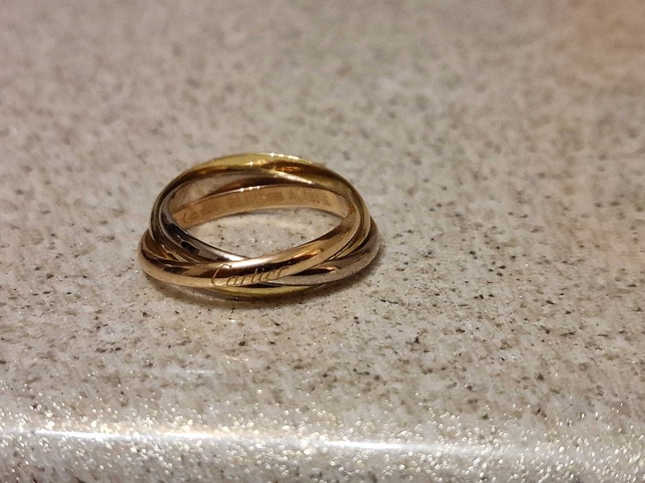 Inel Cartier Trinity Oradea • OLX.ro