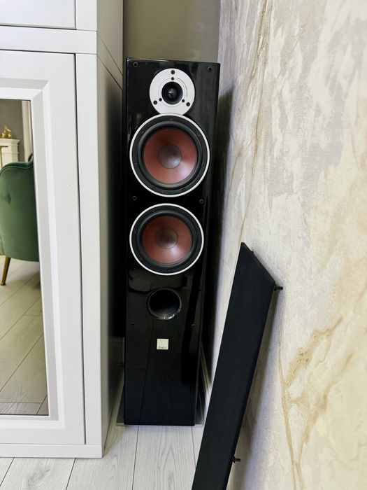 Boxe profesionale Dali Zensor 7 Ploiesti • OLX.ro