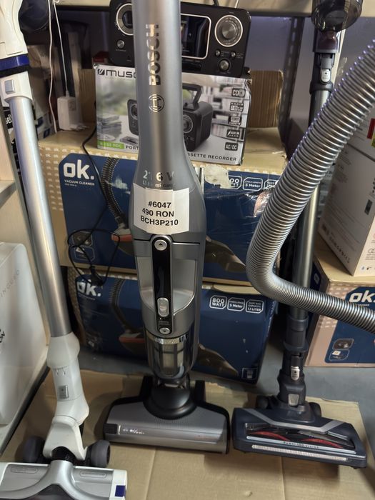 Aspirator vertical fara fir Bosch Flexxo Serie 4 BCH3P210 Iasi • OLX.ro