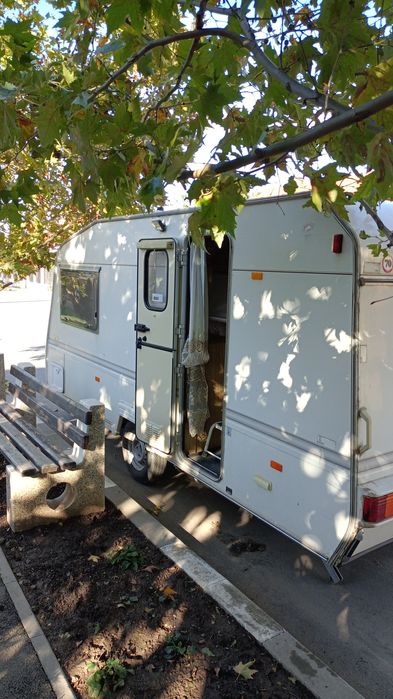 Rulotă second-hand Cap Aurora • OLX.ro