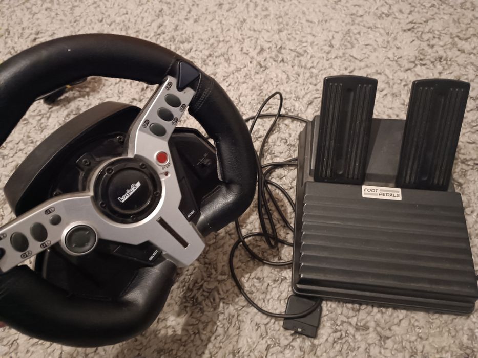 Volan Racing wheel + pedale , compatibil cu PlayStation 2 PS2 PS 2 ...
