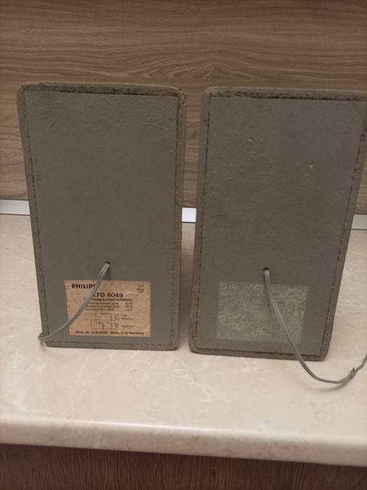 Două bucăți boxe Philips Arad • OLX.ro