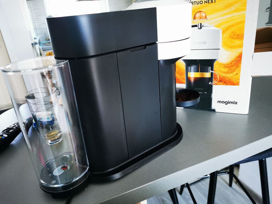 Expresor cafea - Nespresso Vertuo Next Giroc • OLX.ro