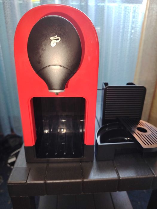 Кафемашина с капсули TCHIBO CAFISSIMO PURE гр. София Слатина • OLX.bg