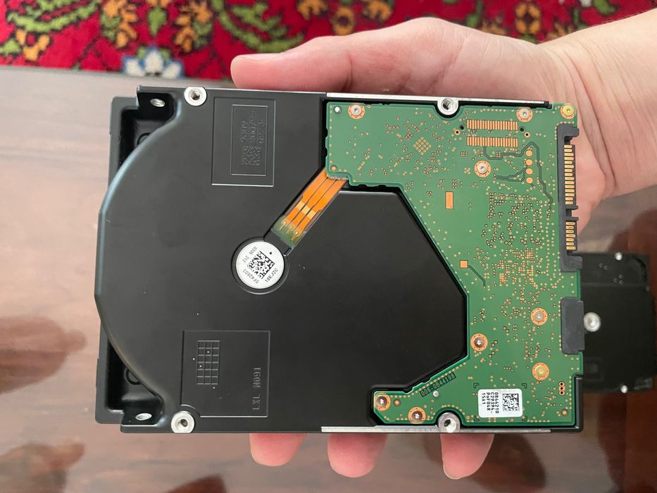 Hard disk HDD 7200rpm 18TB Weatern Digital Red NAS (pret fix) Bucuresti ...