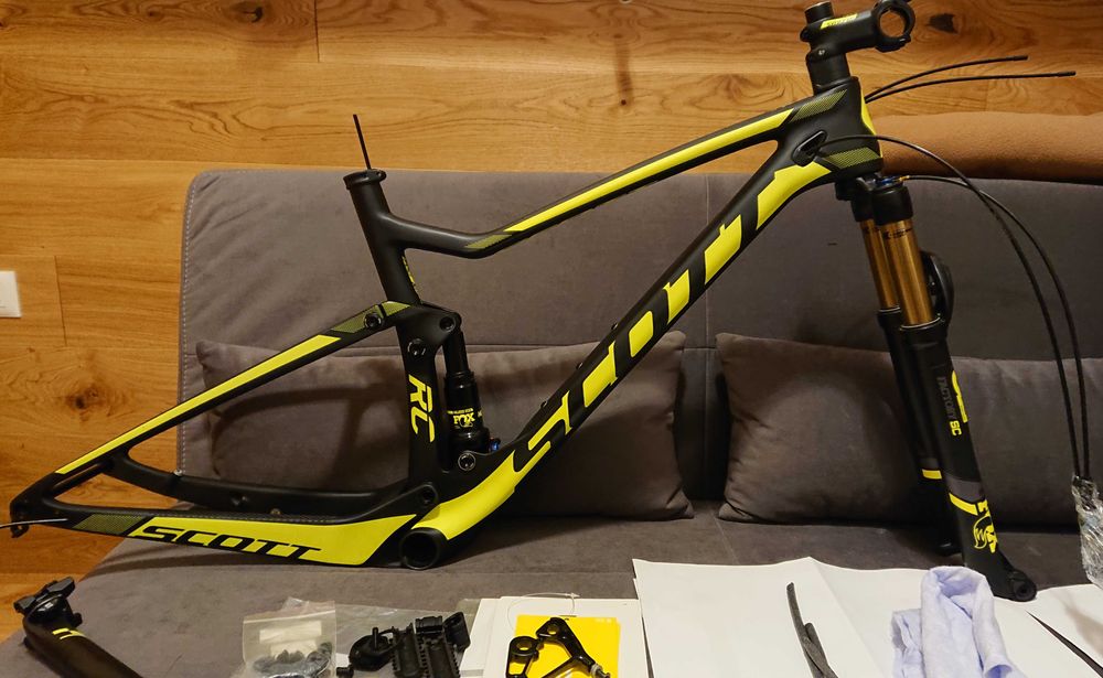 РАМКА Scott Spark RC World Cup 700, M, Fox Kashima SC и Fox Nude 3 шок гр. София Витоша • OLX.bg