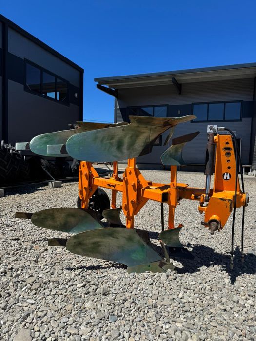 Plug Huard 2 Trupite reversibil , kuhn Lemken Humulesti • OLX.ro