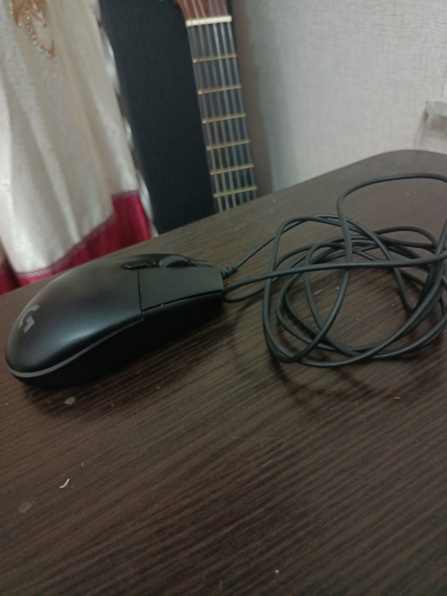 Игровой мышка (Logitech g 102) и коврик(A4tech): 10 000 тг ...