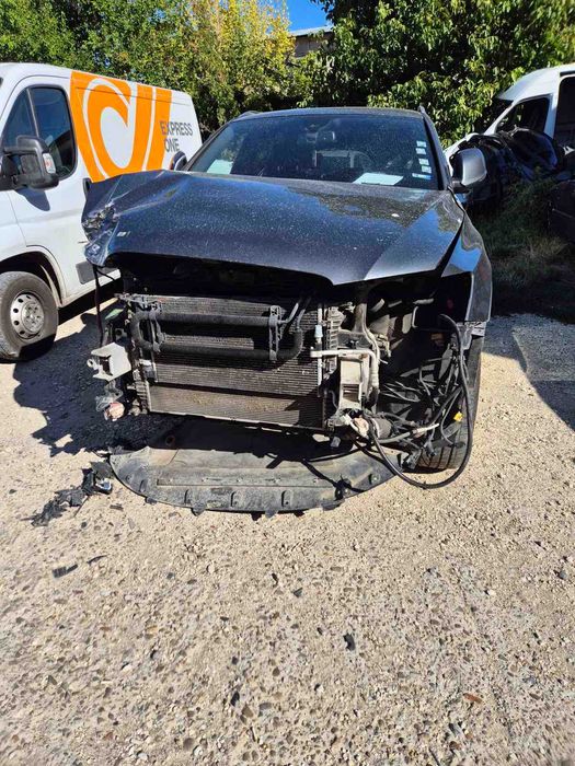 Ауди Q5 на части гр. Плевен 9-ти квартал • OLX.bg