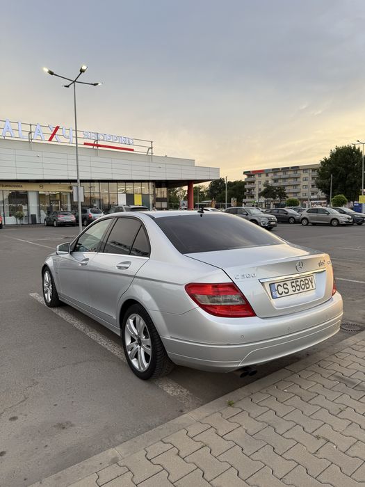 Mercedes-Benz C Class 2009 / W204 / C200 / Propietar Timisoara • OLX.ro