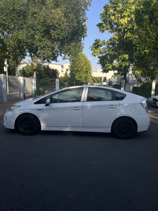 Toyota Prius Hybrid 2013 - GPL, Chiuloasă, Frâne, Anvelope noi,Pompa ...