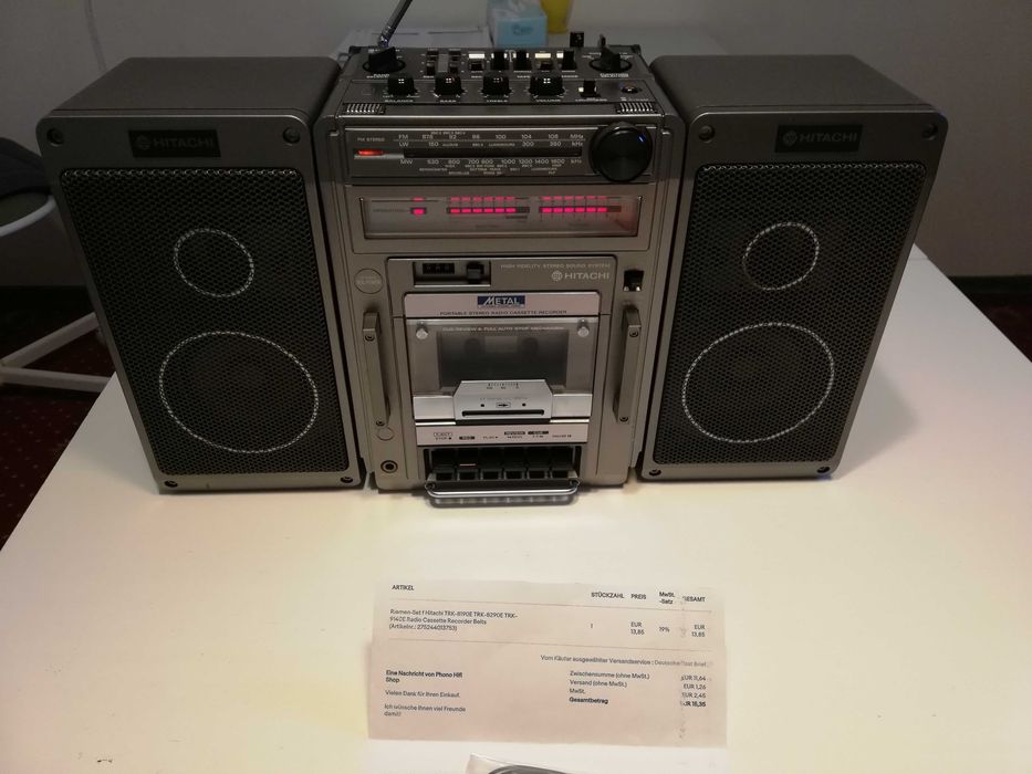Boombox - Stereo Radio/Cassette HITACHI model TRK-9140 - made in JAPAN ...