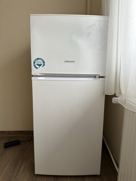 Хладилник Crown гр. София Толстой • OLX.bg