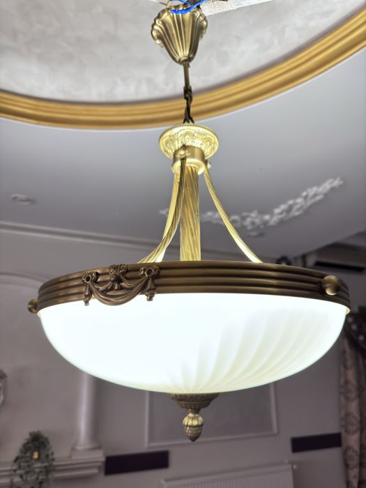 Candelabre si lustre Tecuci • OLX.ro