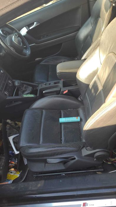 Dezmembrez audi A3 8p Cabrio 2.0 tdi cff 140 cai cutie dsg 90.000 km ...