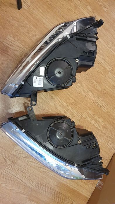 Far faruri led xenon BMW X5 F15 X6 F16 Bucuresti Sectorul 3 • OLX.ro