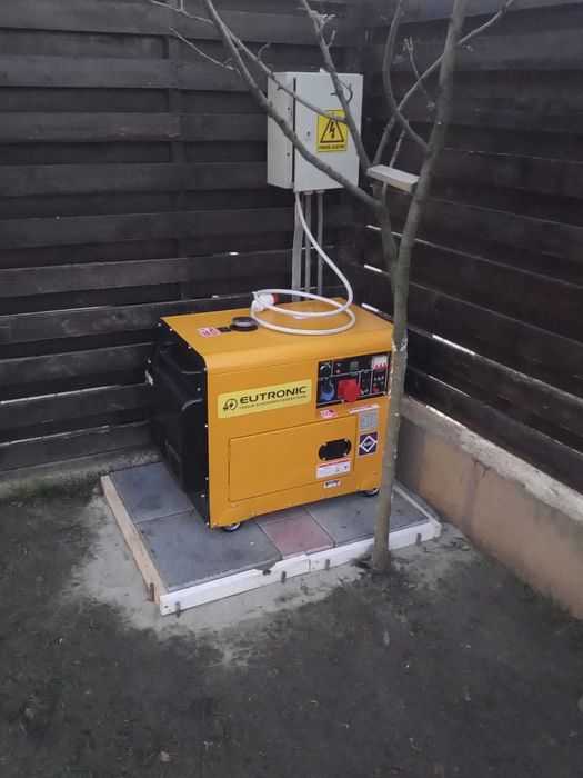Vand generator mobil 7,5Kw 230v/400v diesel Super-Silent EM9000DE ...