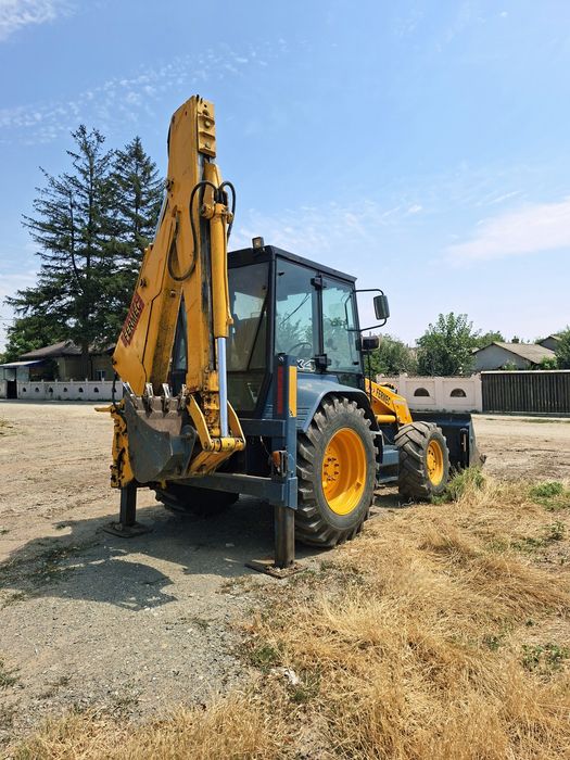 Vând buldoexcavator Fermec 860 Manasia • OLX.ro
