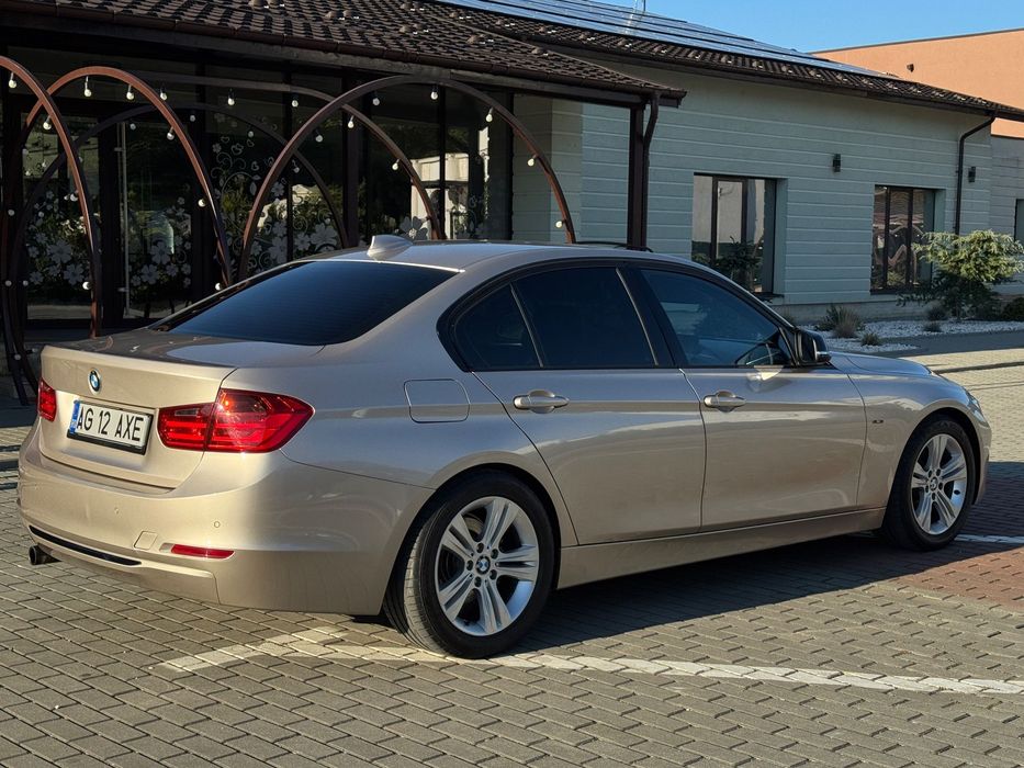 BMW Seria 3 BMW F30 Sport 2014 Mioveni • OLX.ro