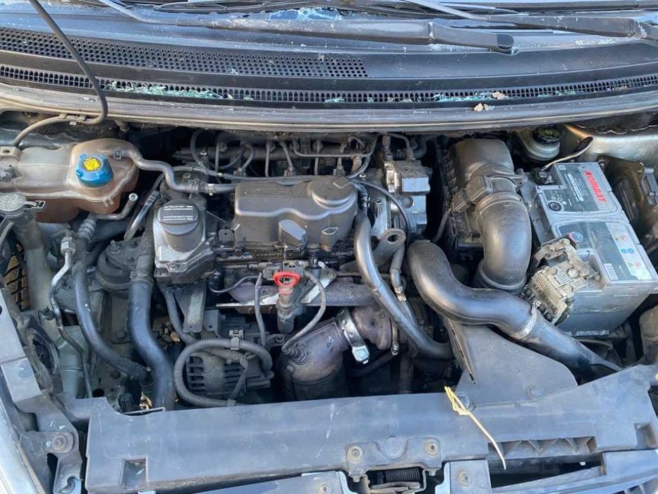 Piese smart 454 forfour rosu 1.1 , 1.5 cdi caroserie interior motor ...