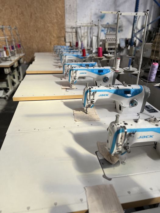 Mașina de cusut liniara automata JACK A4 Ploiesti • OLX.ro