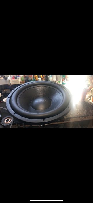 Бас каса с усилвател 1KW реални гр. Бургас Акациите • OLX.bg