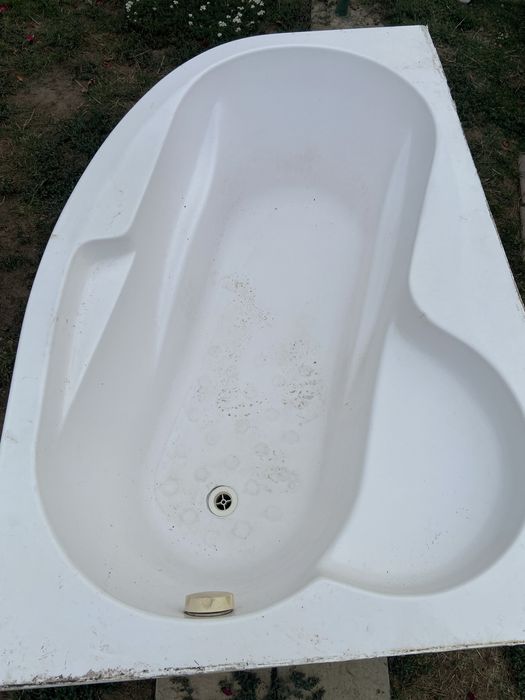 Vand vana pe colt Oradea • OLX.ro