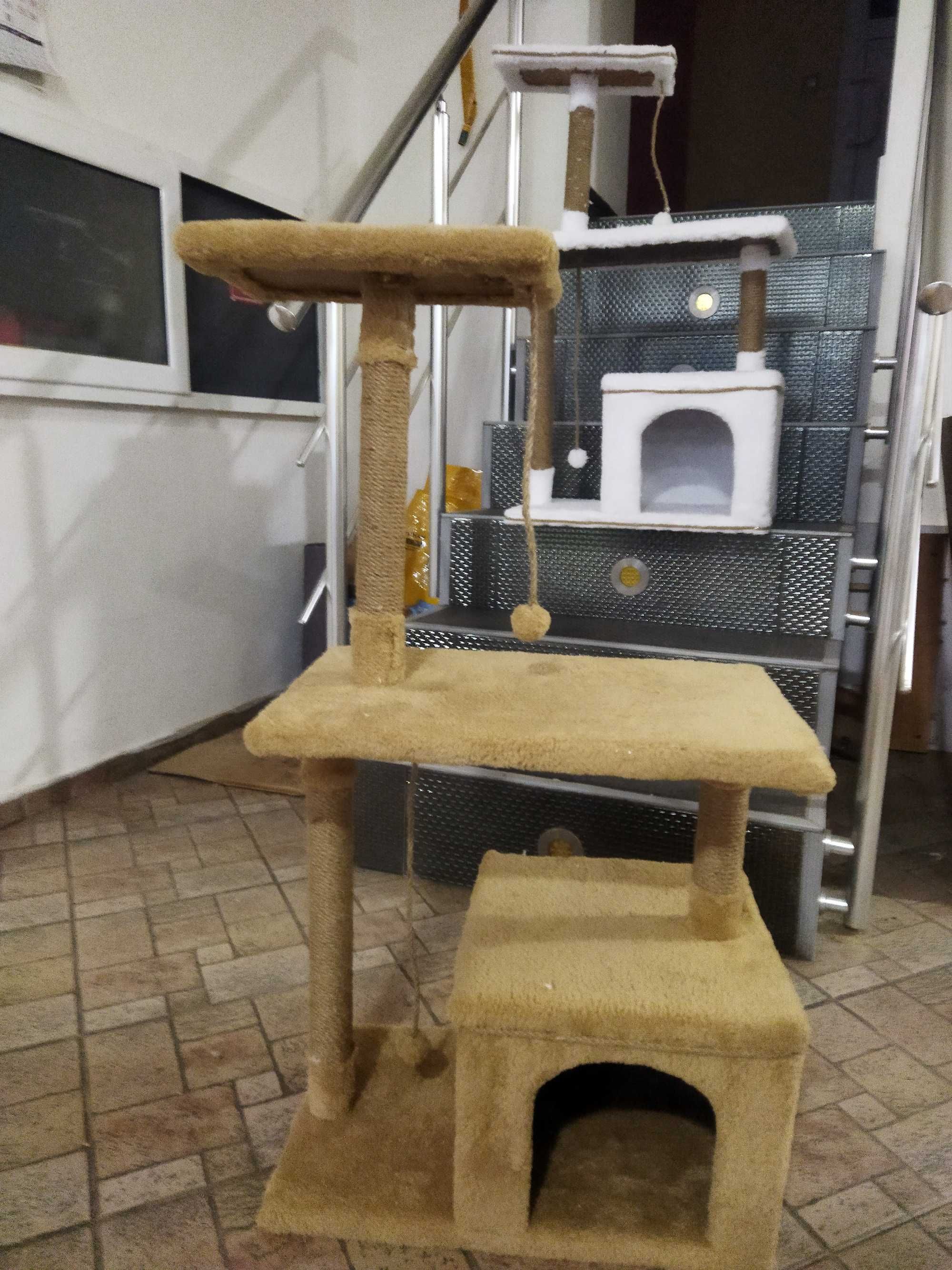 Катерушка драскалка за котки гр. Раднево • OLX.bg