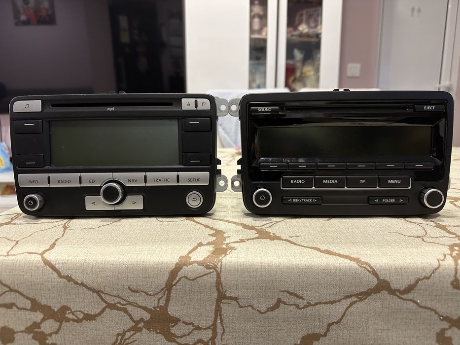 RNS 300 и RCD 310 гр. Ямбол Боровец • OLX.bg