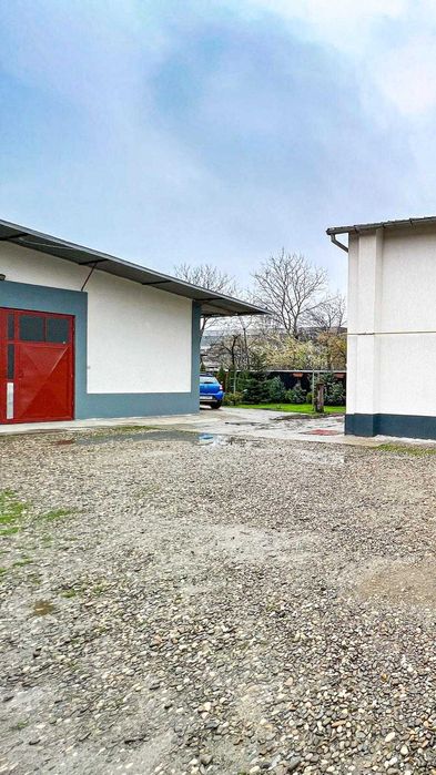 Reducere de pret! Casa P+1 + spatii anexe + 850 mp teren Ploiesti • OLX.ro