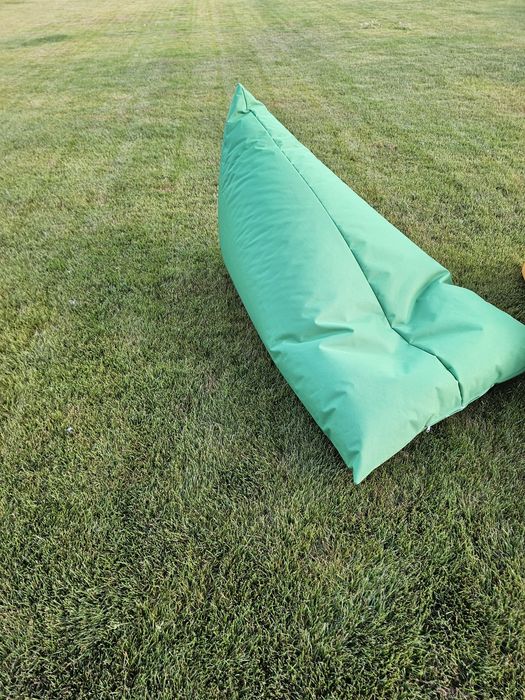 Puf gradina impermeabil Pyramid Big Bed – 145x90x35 Timisoara • OLX.ro