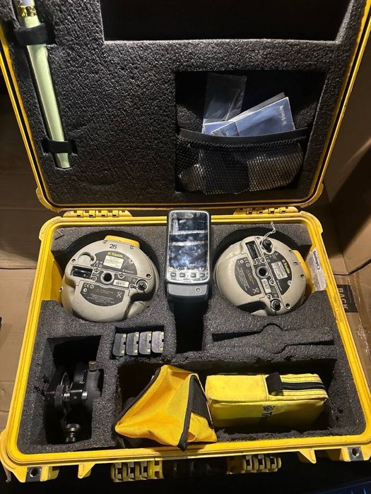 Trimble R4 GNSS. Tanasoaia • OLX.ro