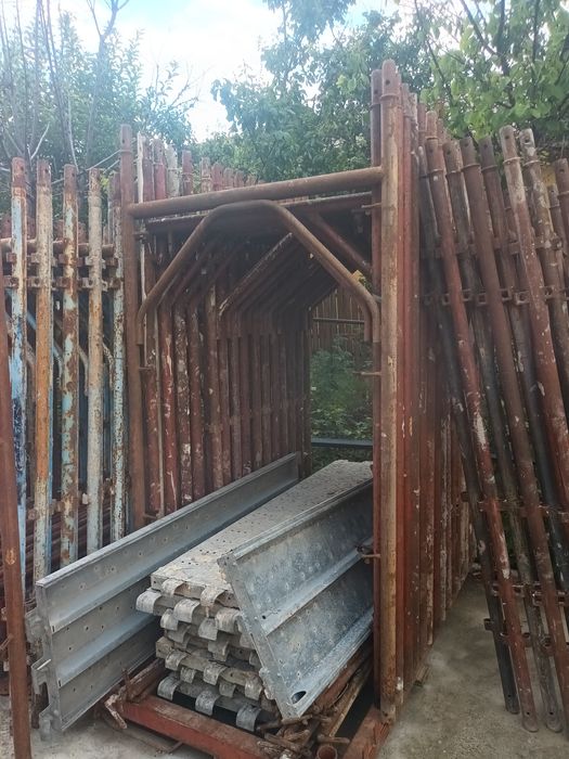 Schela metalica model italian Bucuresti Sectorul 1 • OLX.ro