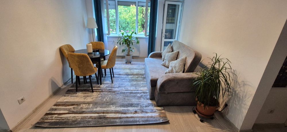 Apartament 2 camere, la 2 minute de metrou Favorit, 50mp, et2 Bucuresti ...