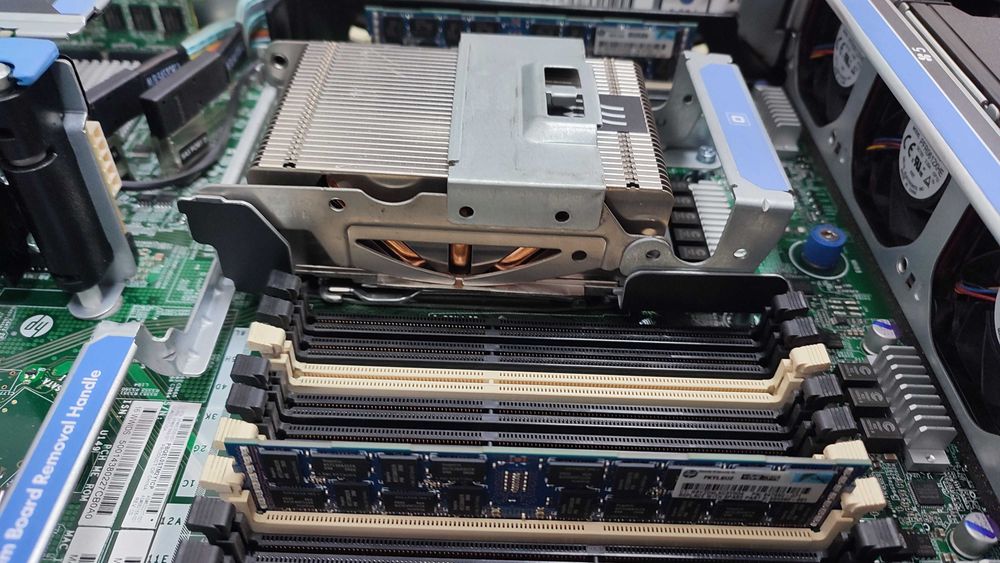 Server HP ProLiant 380P Gen8 Arad • OLX.ro