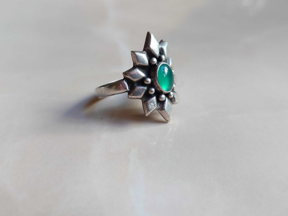 Inel argint vechi cu piatra onix verde Bucuresti Sectorul 6 • OLX.ro