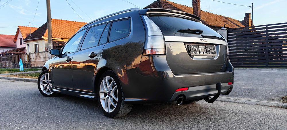 SAAB 9-3 Aero Griffin ed. Automat, TTID, 180cp, BOSE, Trapa Hunedoara ...
