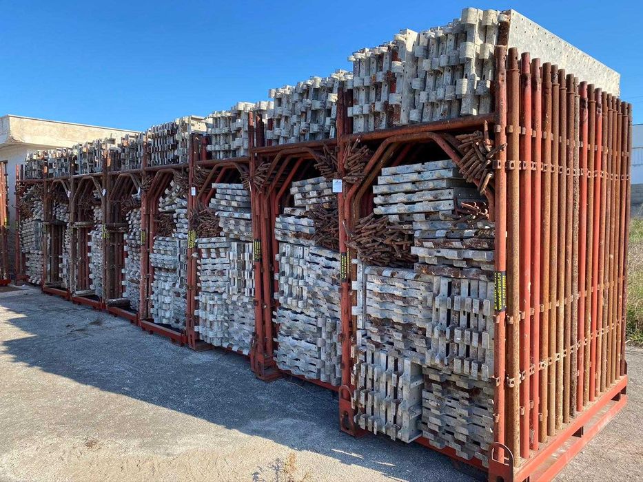 Schela metalica pentru fatada Targoviste • OLX.ro