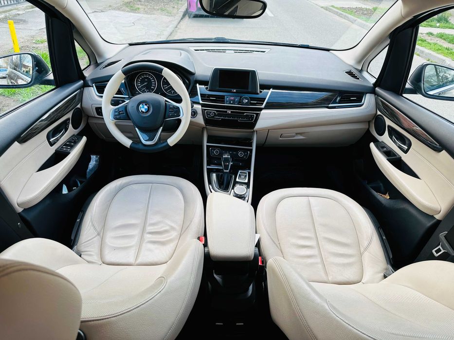 BMW impecabil, euro 6, 7 locuri sau 5, asemanator cu x5, x7,luxury Arad • OLX.ro