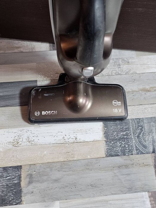 Вертикална прахосмукачка BOSH с. Могила • OLX.bg