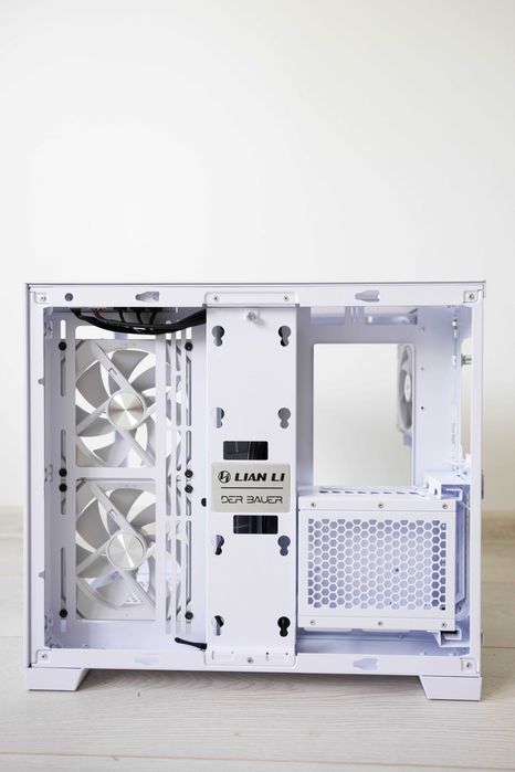 Carcasa PC Lian Li O11 Dynamic Mini - Fan-uri & Controller incluse ...