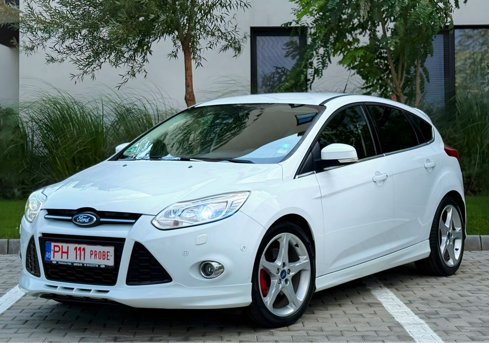 Ford Focus 3 ST-Line 151.000 KM/Bi-Xenon/SONY/Clima/Line-Assist/Blind ...
