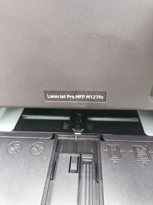 Imprimanta scanner multifunctionala HP, aproape noua, cartus full Iasi ...